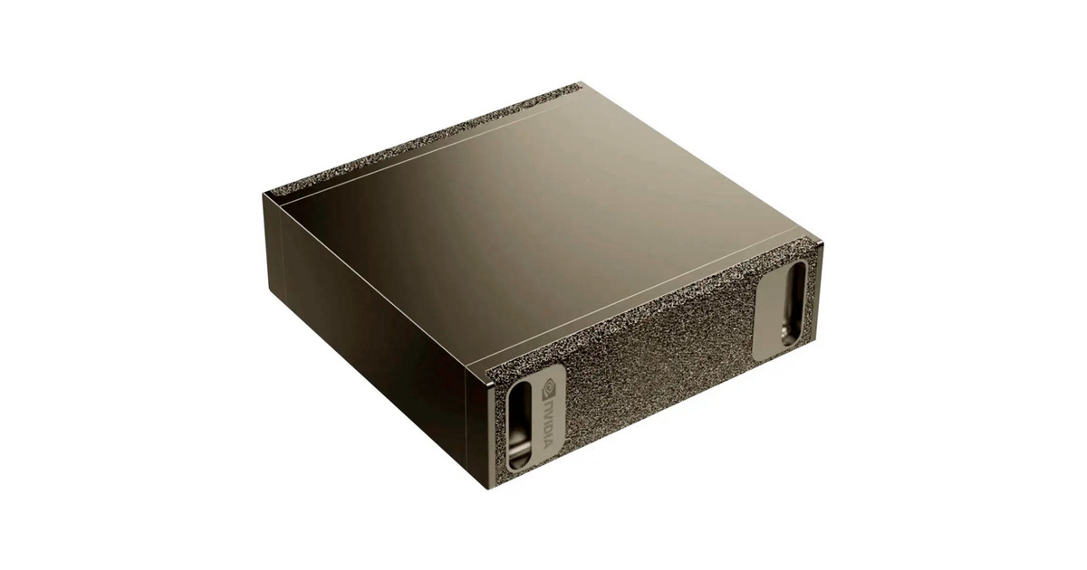 NVIDIA DGX Spark - Founders Edition, Mini-PC dorado